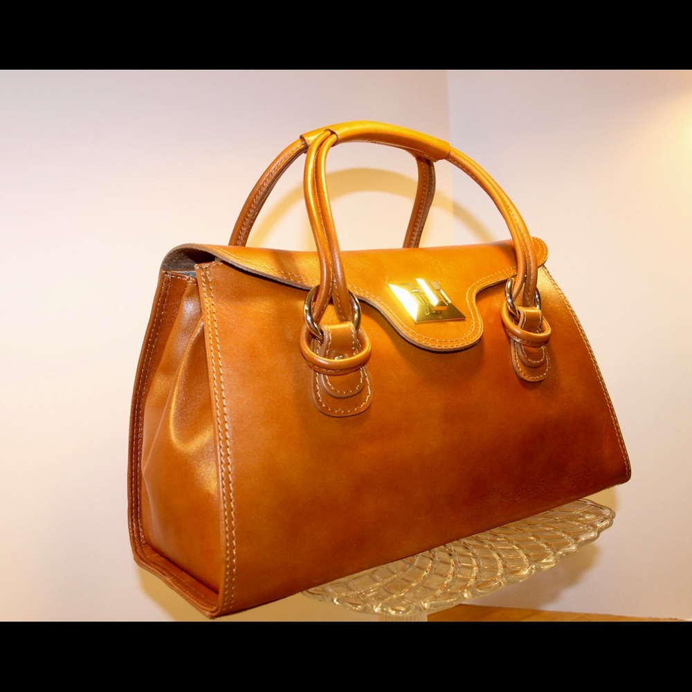 100% Genuine Italian Leather Shoulder Bag - Gem